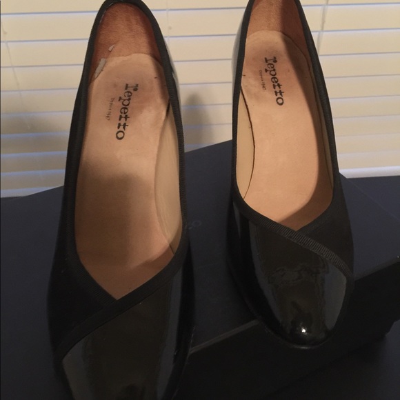 Repetto | Shoes | Repetto Sylvie Style Classic Pumps Patient Leather ...